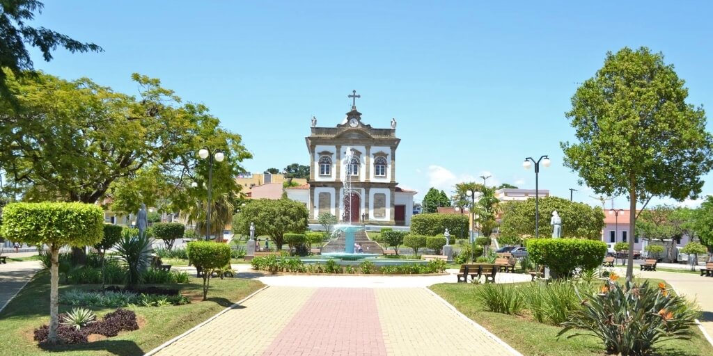 Concurso RJ: edital publicado com 71 vagas; nível médio e até R$ 4 mil Concurso RJ: edital publicado com 71 vagas; nível médio e até R$ 4 mil