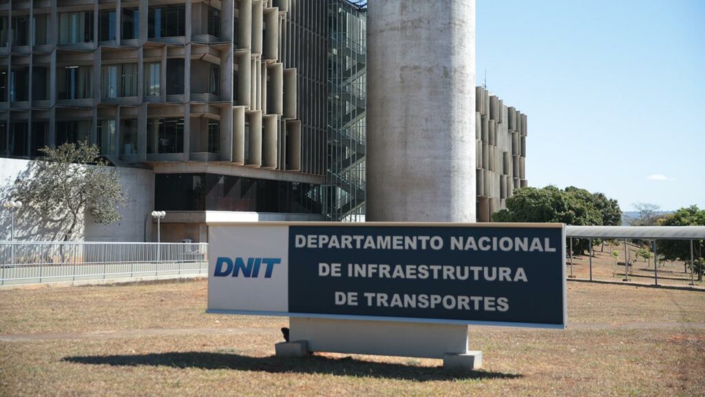 Concurso DNIT: inscrições abertas; iniciais de até R$ 12.812,66 ...